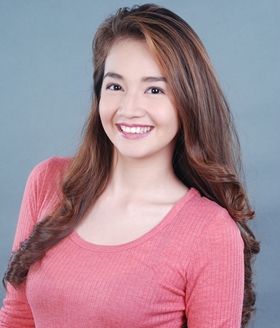 Bea candaza my crush of avon brochure