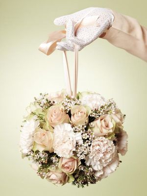 Treasurous Collectibles: Vintage Flowers and Bouquets