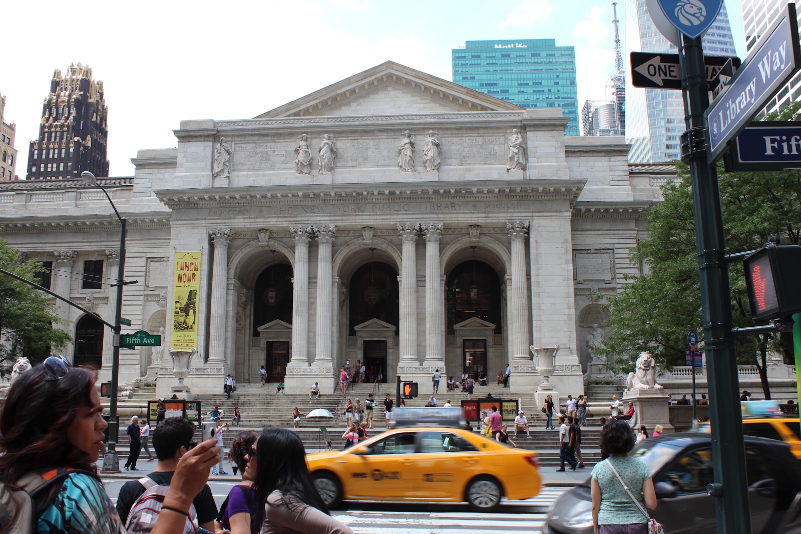 Mrs. Tunison's Travels: NYC: Times Square & the Public Library