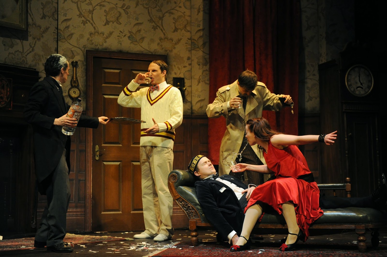 About me!: The Play That Went Wrong!