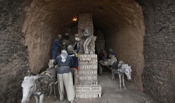 MUSINGS ON IRAQ: Brick Factory In Nahrawan, Diyala, Iraq