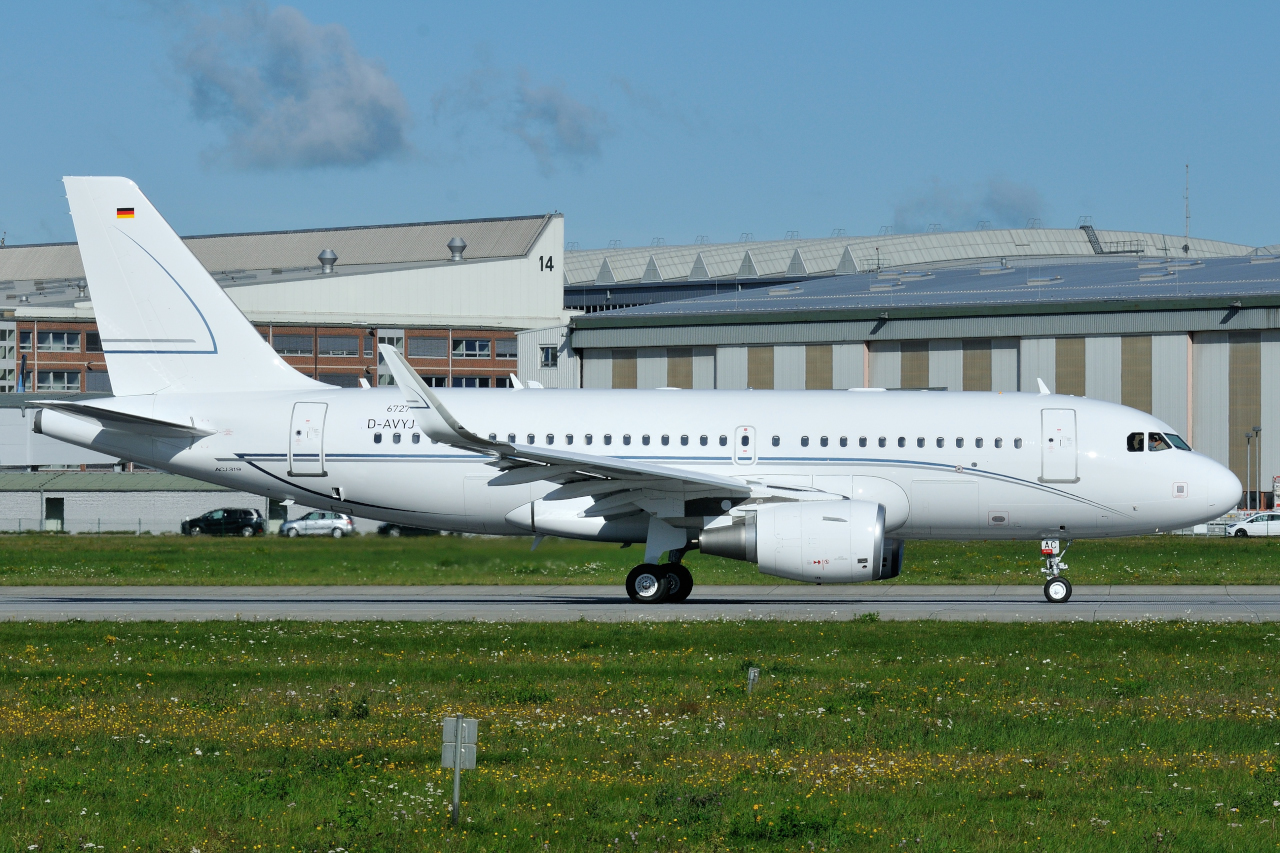 Airbus Hamburg Finkenwerder News: A319-115SL, Alpha Star, HZ-SKY4 (MSN ...