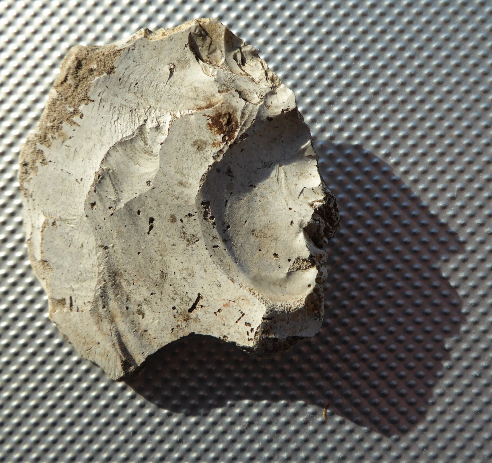 Portable Rock Art and Figure Stones - Eoliths: Stone age flint tool ...