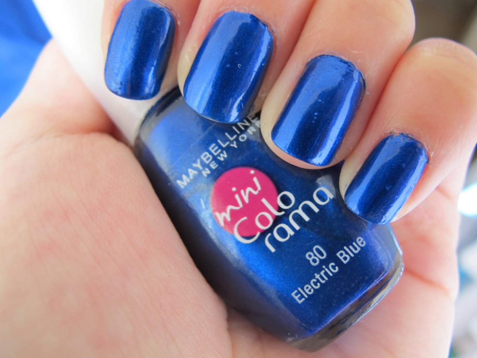 Crouching Asian, Hidden Polish: Maybelline Colorama - Electric Blue
