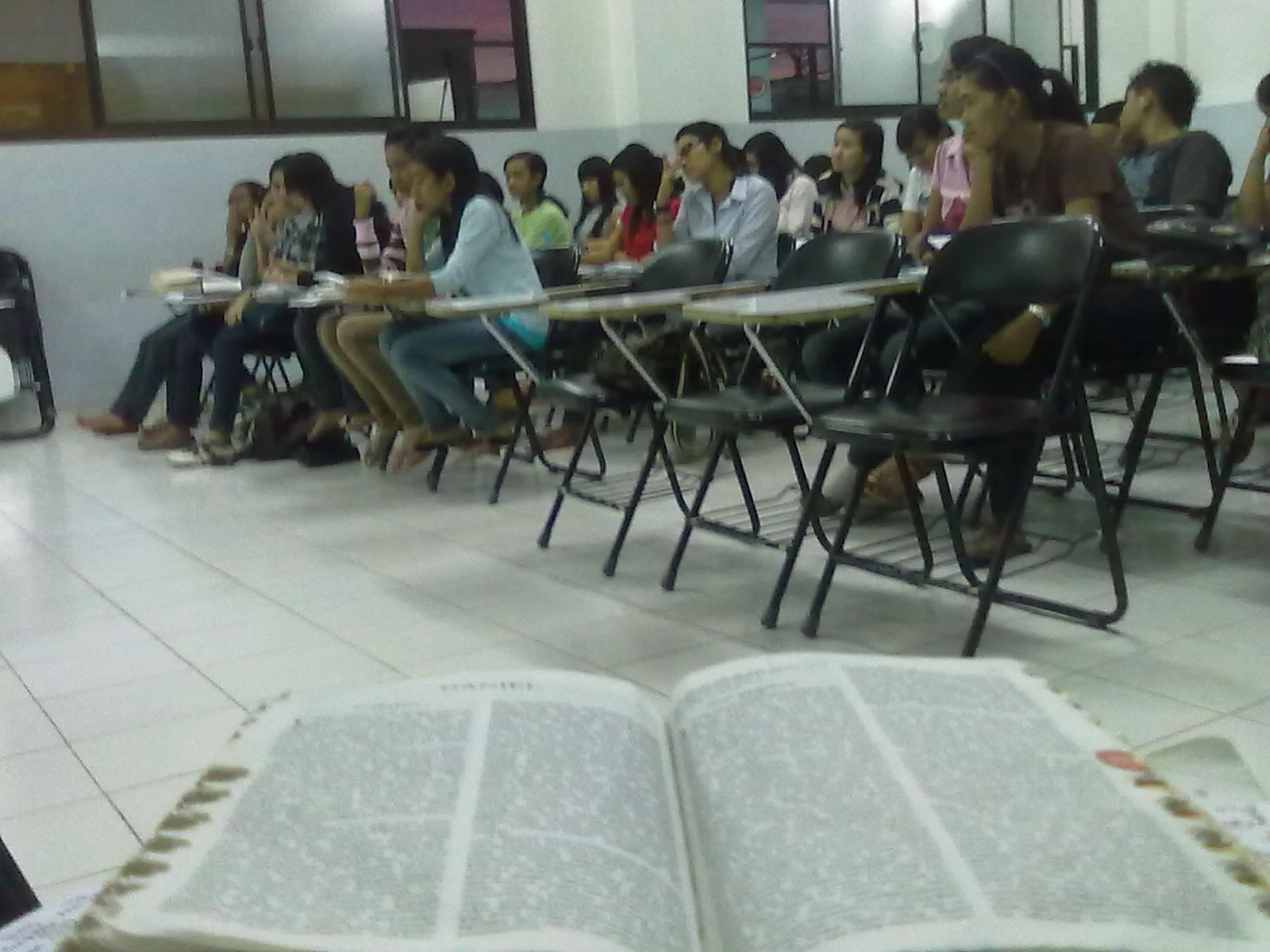 PMK KATHAROS: Disiplin Membangun Mezbah Doa - Discipline Building the ...