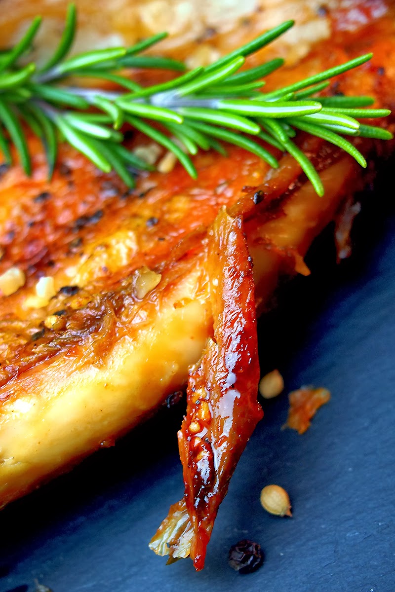 Вкусни моменти: Пиле-табака с ароматни картофки