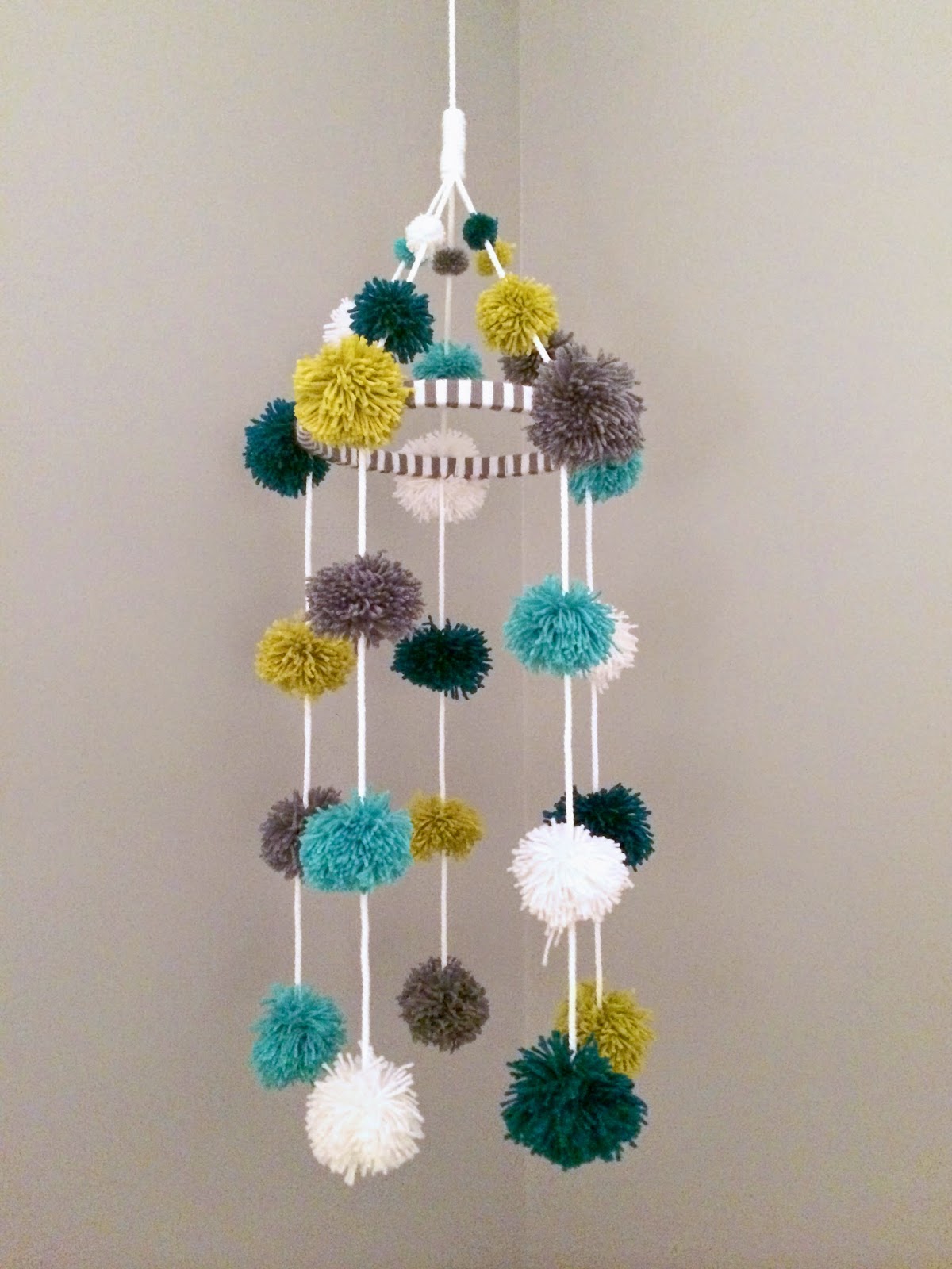 day to day with shelby mae: d.i.y. pom-pom mobile