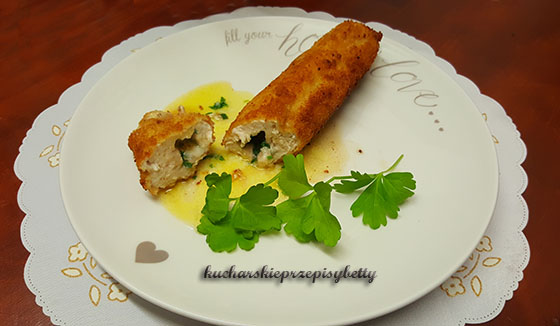 Betty gotuje: Klasyczny kotlet de volaille (dewolaj)