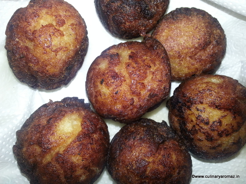 Culinary Aromaz: Pazham Appam