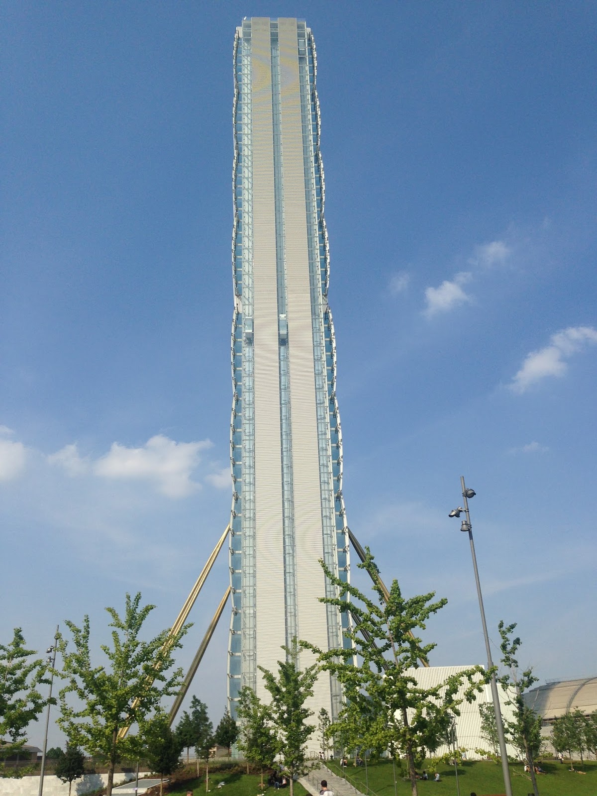 Osservatorio su Milano: Suggestione - Residenze Libeskind - Piazza Elsa ...