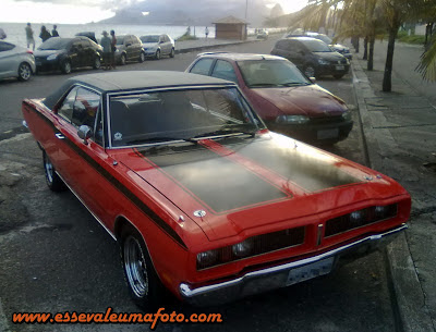 Registros Automotivos do Cotidiano: Dodge Charger R/T 1978