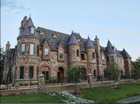 Celebrity Homes: A 10,800 Sq. Foot Castle in Southlake - No Literally ...