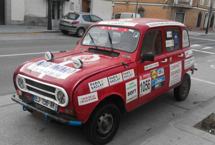 EL MILLONCETE: RENAULT 4 RALLY