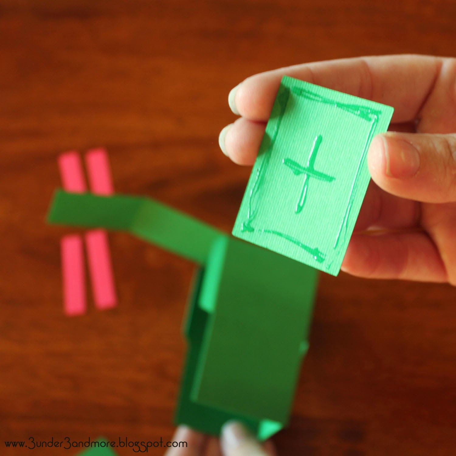 3 under 3 and more: 3D Present Boxes tutorial