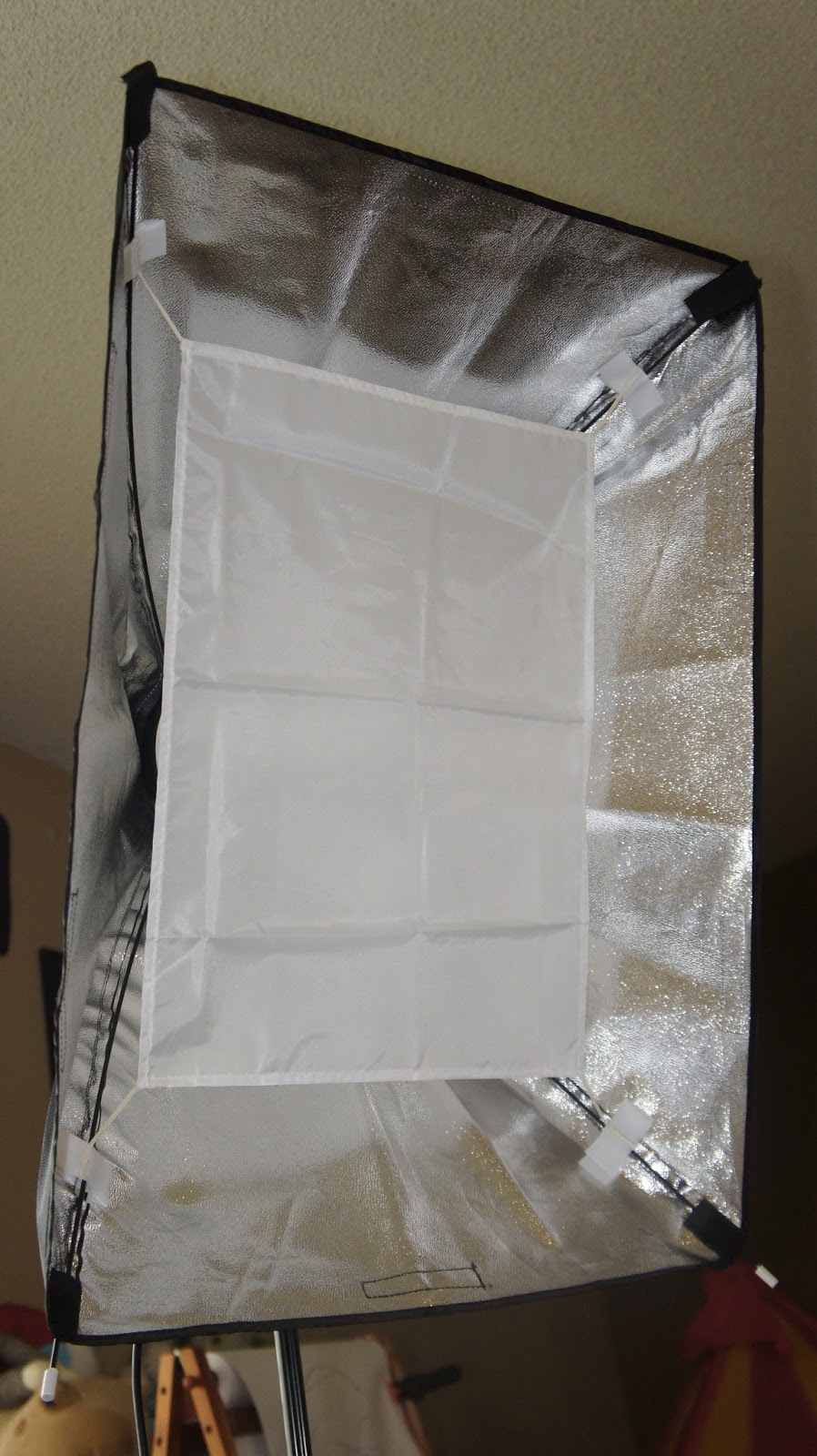 Continuous Daylight Lighting Studio Kit with Carrying Case by Emart ...