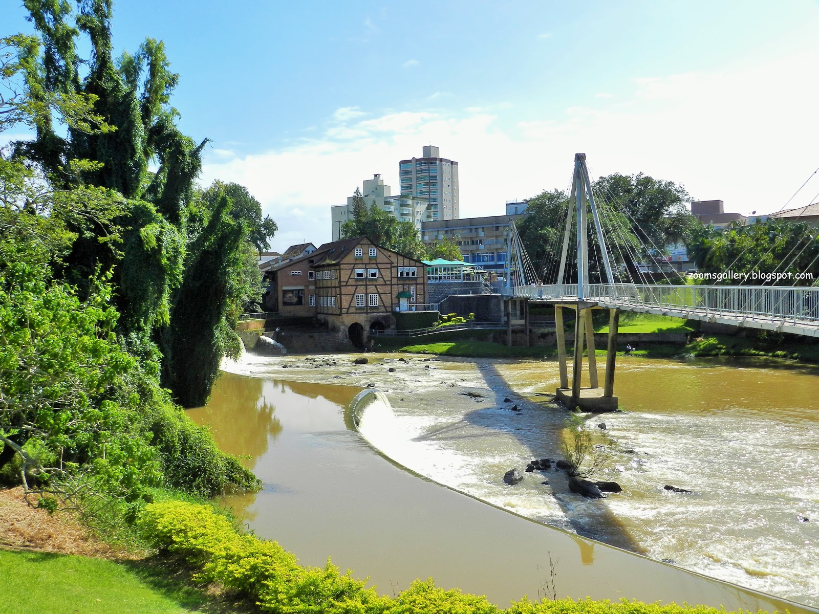 Zooms Gallery: Barragem Rio Benedito - Timbó - SC