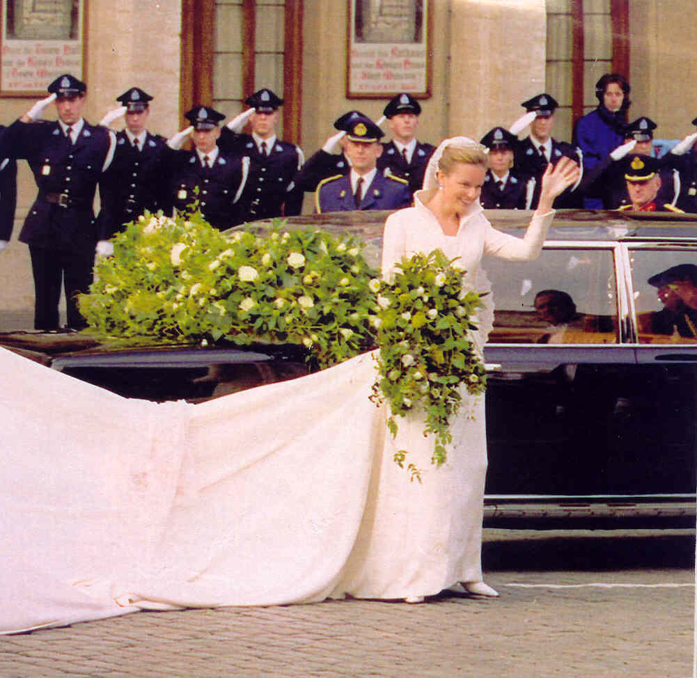 Queen Mathilde: Wedding Day: Flower Arrangements