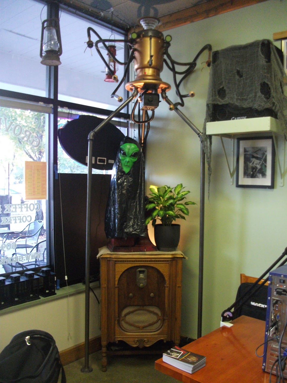 Martin Grams: The Martians Invade Grover's Mill