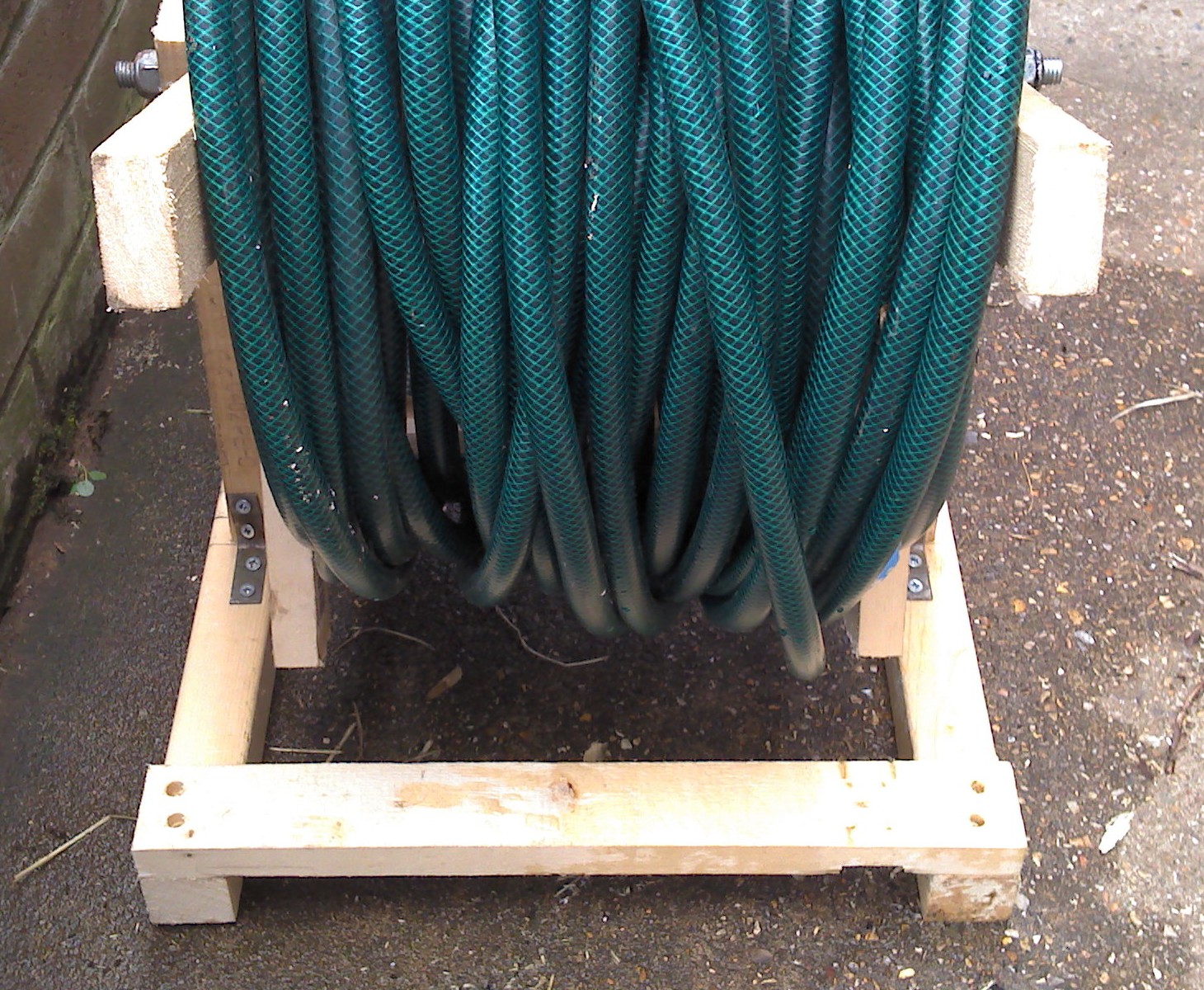 The Shed And Beyond: Allotment update & a homemade hose reel ... ...