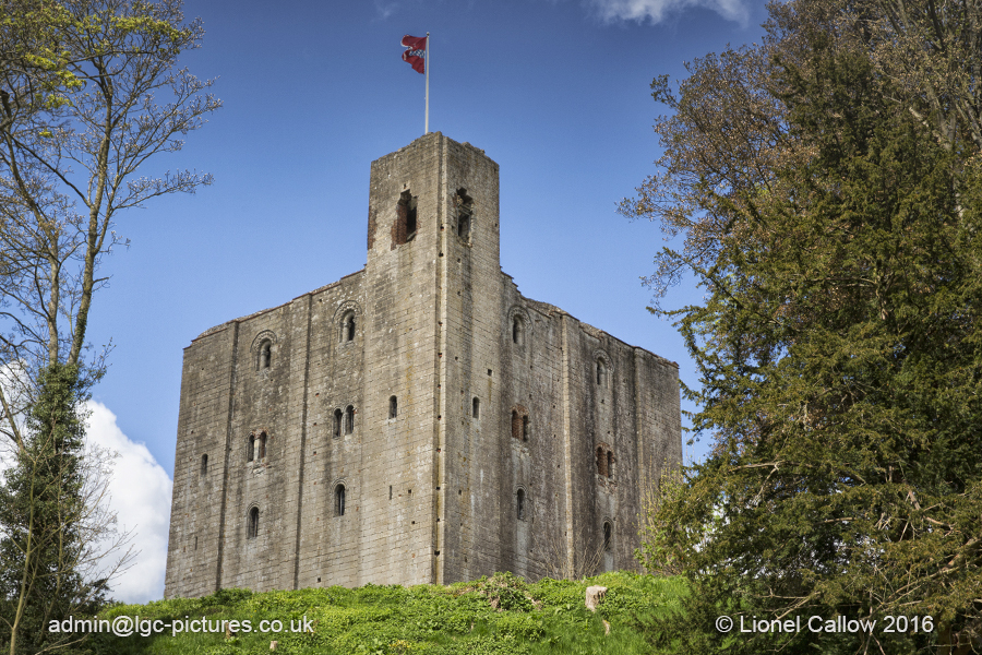 Lionel Callow Photography: Hedingham Castle