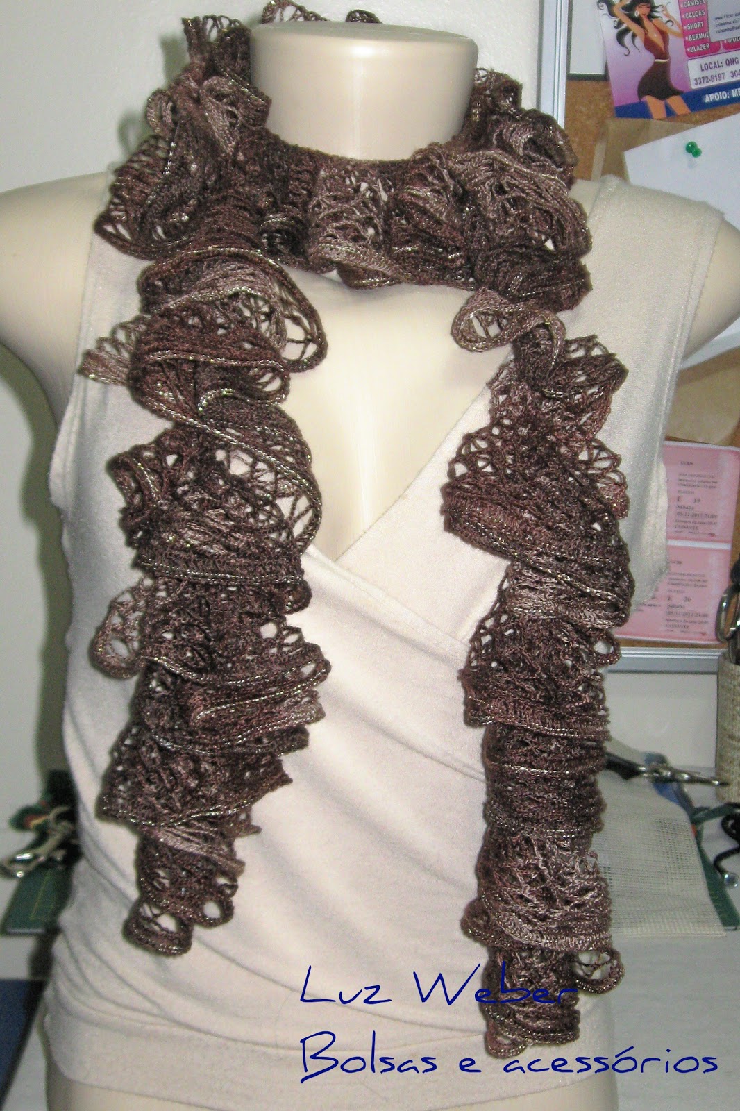 Luz Weber: Cachecol de crochê com lã sensual crochê