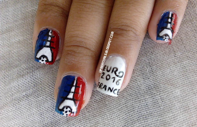 ABC Challenge: F is for France | Nail Art Challenge - Upbeat Nails ...