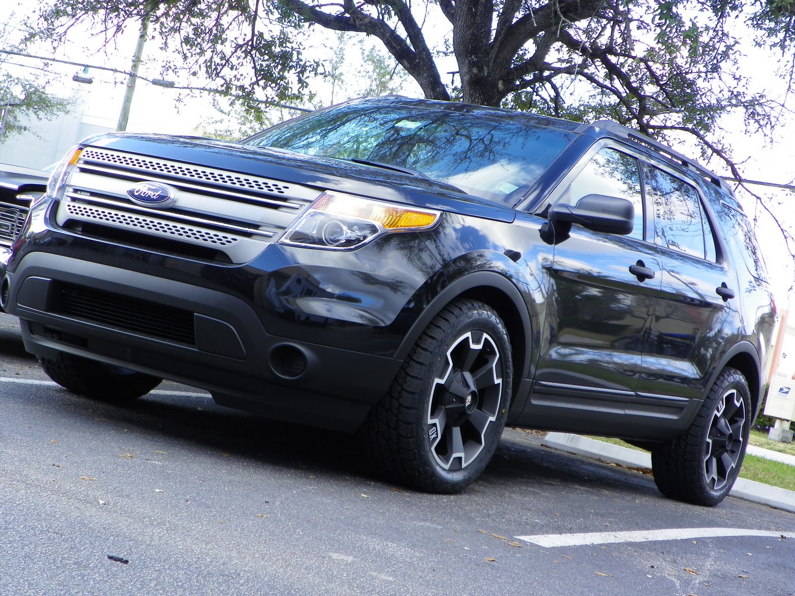 GWT Motoring - Wheels, Tires & More!!!: 2012 Ford Explore on 20" XD 803 ...