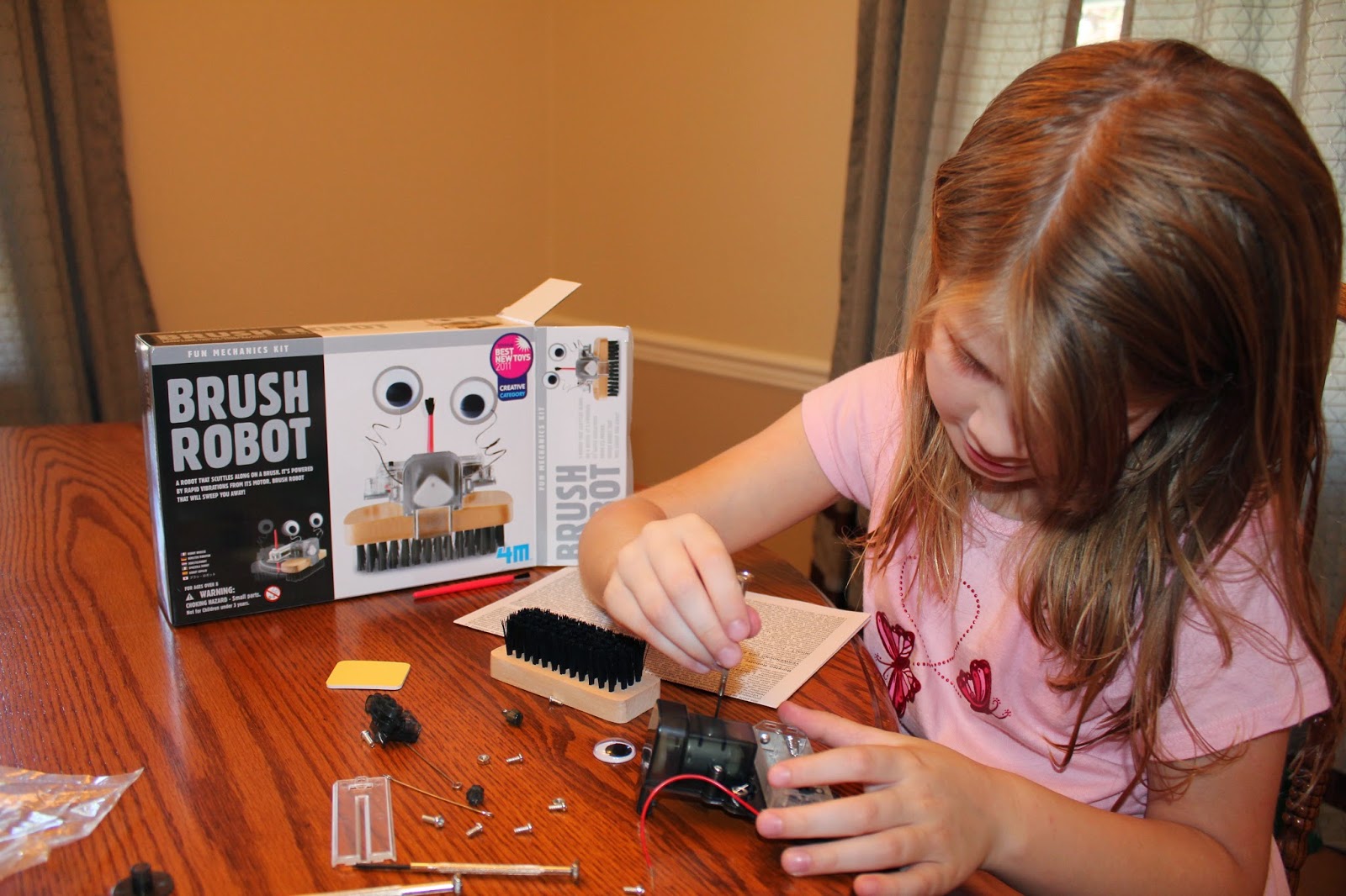 Jackie Made It: 4M Brush Robot: A Great Affordable Engineering Toy