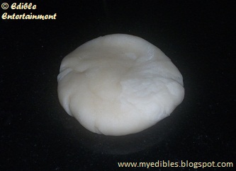 Edible Entertainment: Diamond Shaped Mini Biscuit / Shankarpala