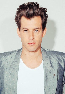 El Lavadero de las Muñecas: MARK RONSON ESTRENA EL VIDEOCLIP DE 'FEEL ...