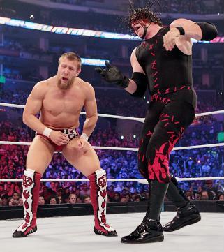 WWE In live!!!!: KANE vs DANIEL BRYAN