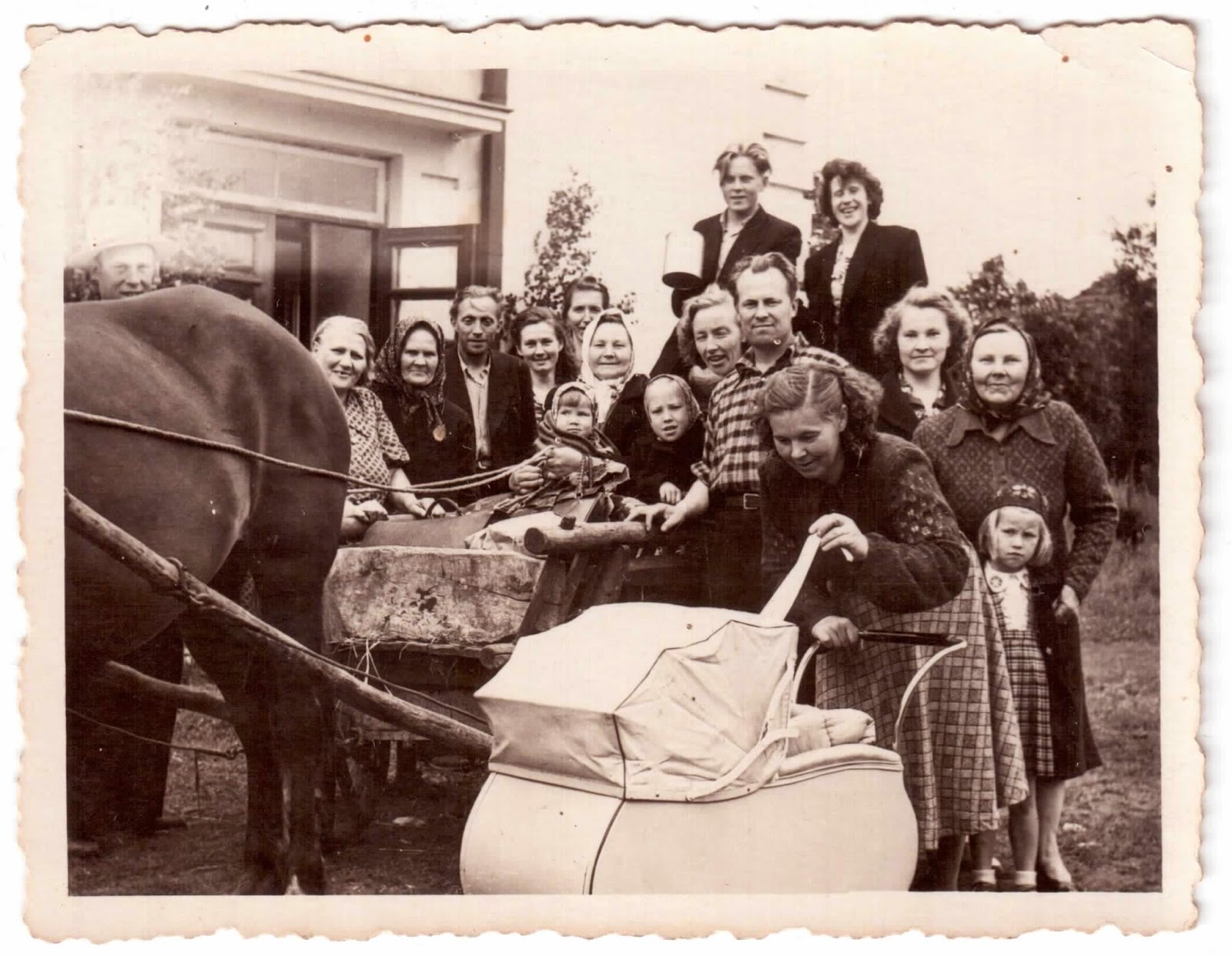 Rootsi pooljaam: Ajalooline foto