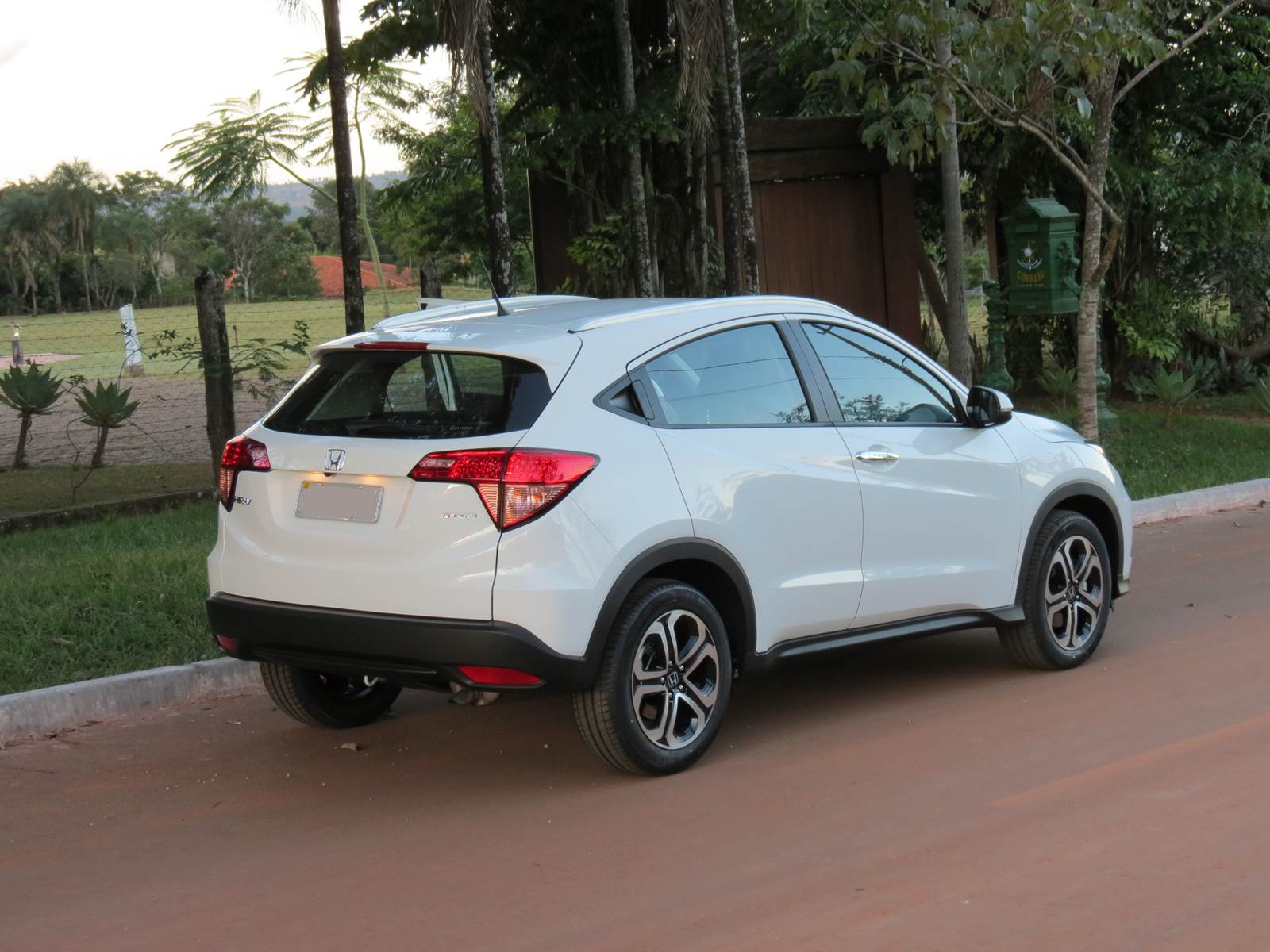 Honda HR-V EX-L automático: qual o segredo do sucesso? | CAR.BLOG.BR
