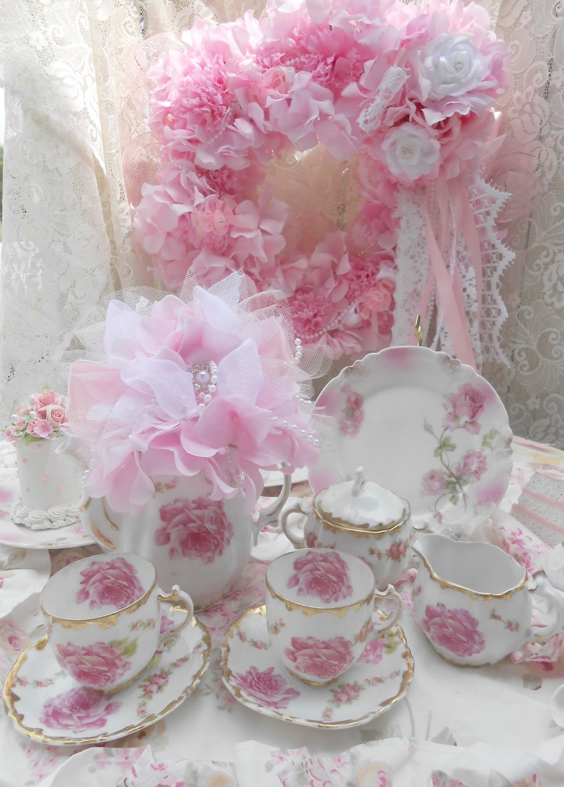 Olivia's Romantic Home: Rose garden tea party
