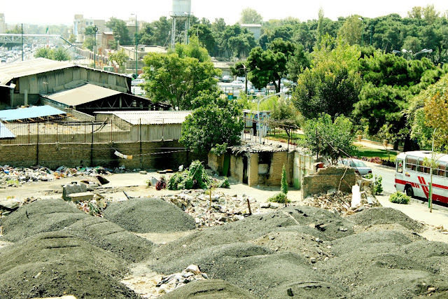 ghajarboy picture: Slum dwellers in tehran