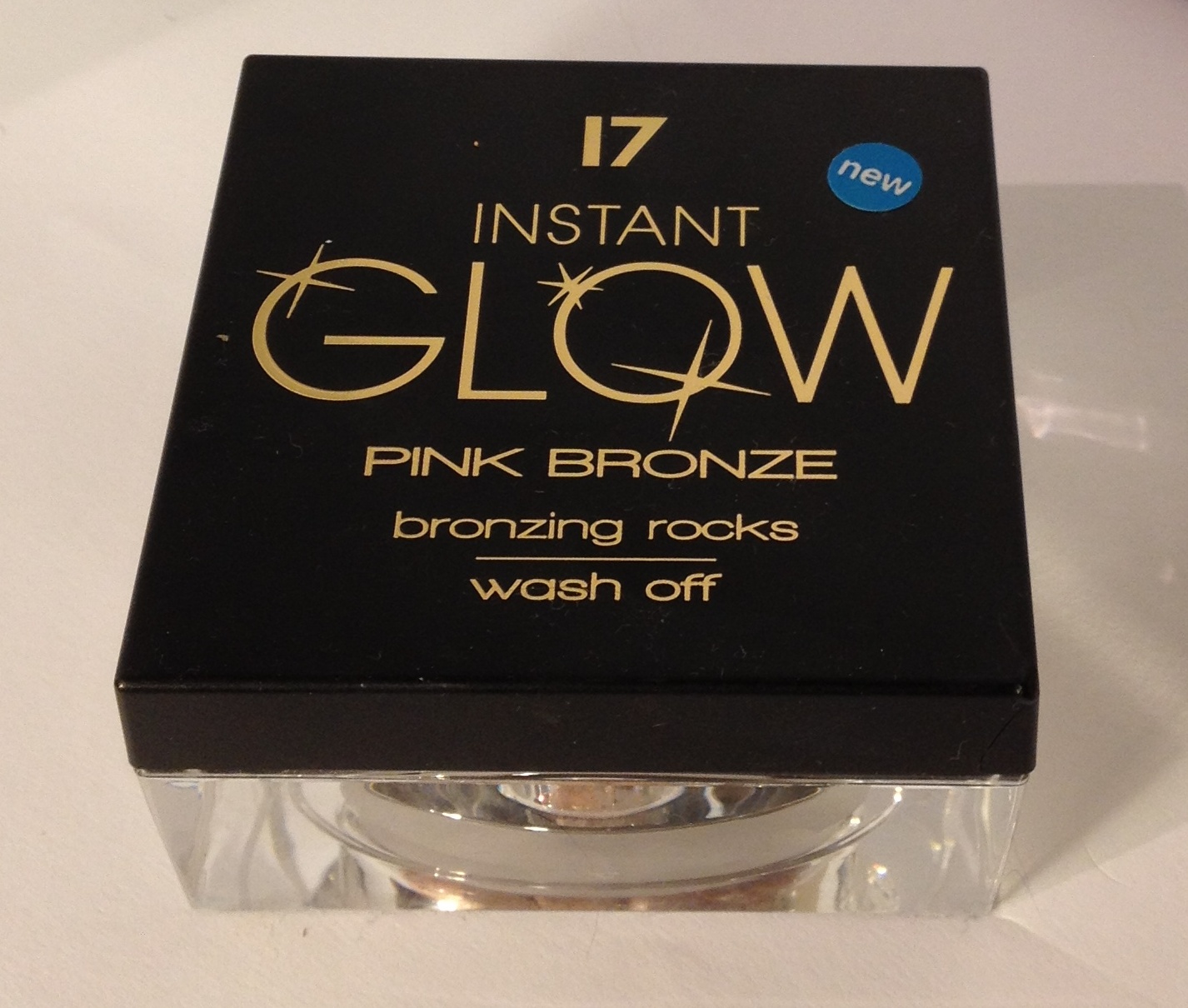 17 Instant Glow Bronzing Rocks - Beauty Geek