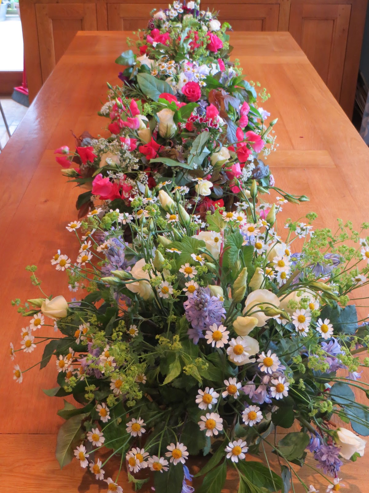 Treetops - One day classes in Newbury: Summer Flowers with Susanna