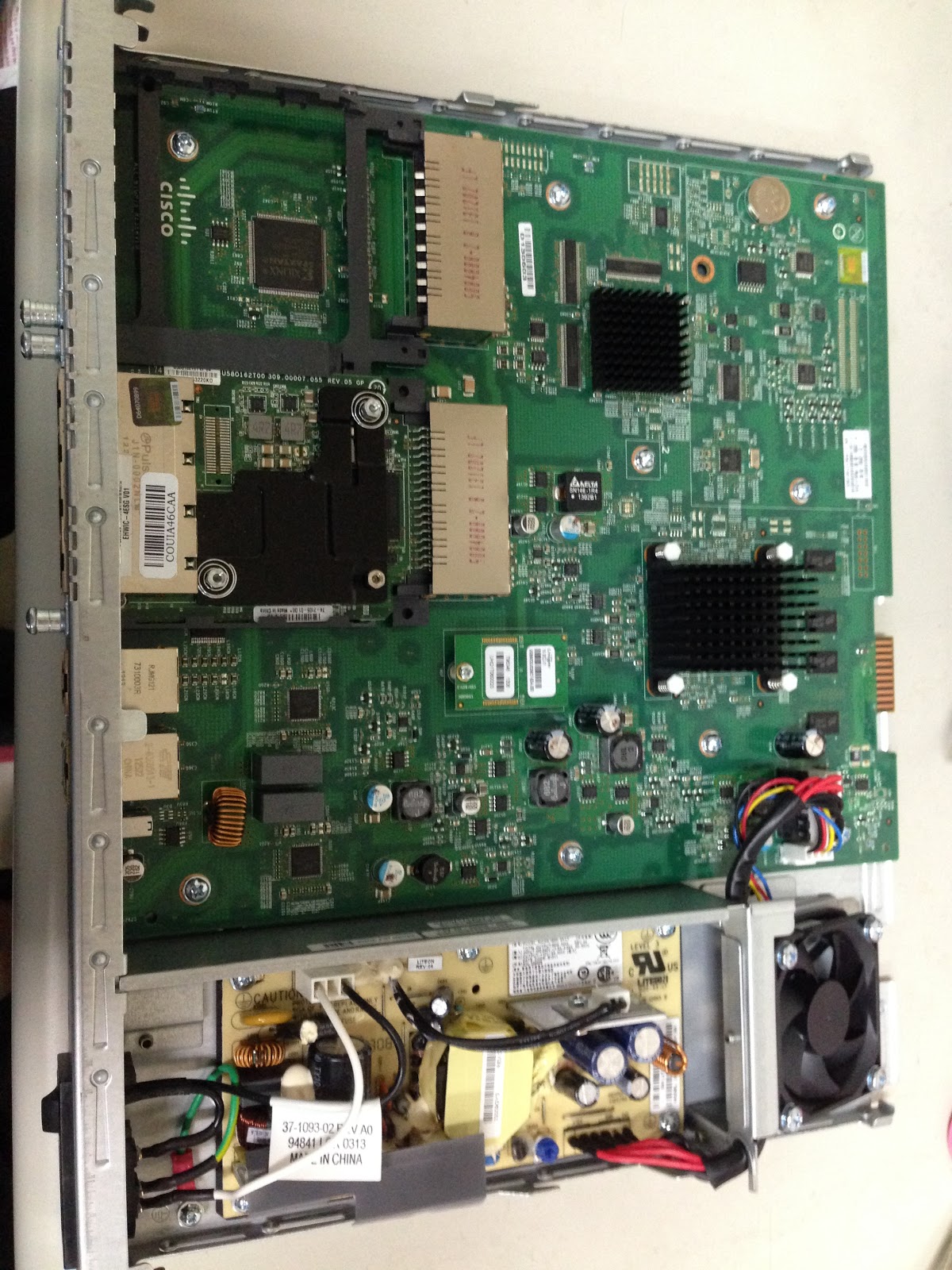 เปลี่ยนถ่าน Bios ROMMON Router Cisco 1900 Series - IT Bolt