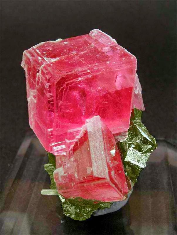 Enciklopedija kristala, drago i poludrago kamenje sve o kristalima na ...