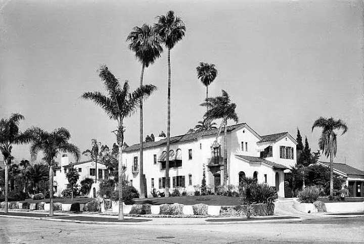 FREMONT PLACE Historic Los Angeles