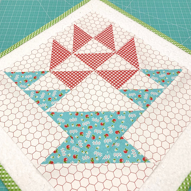 Bee In My Bonnet: Vintage Block Along Block Two - Pattern Basket Block ...