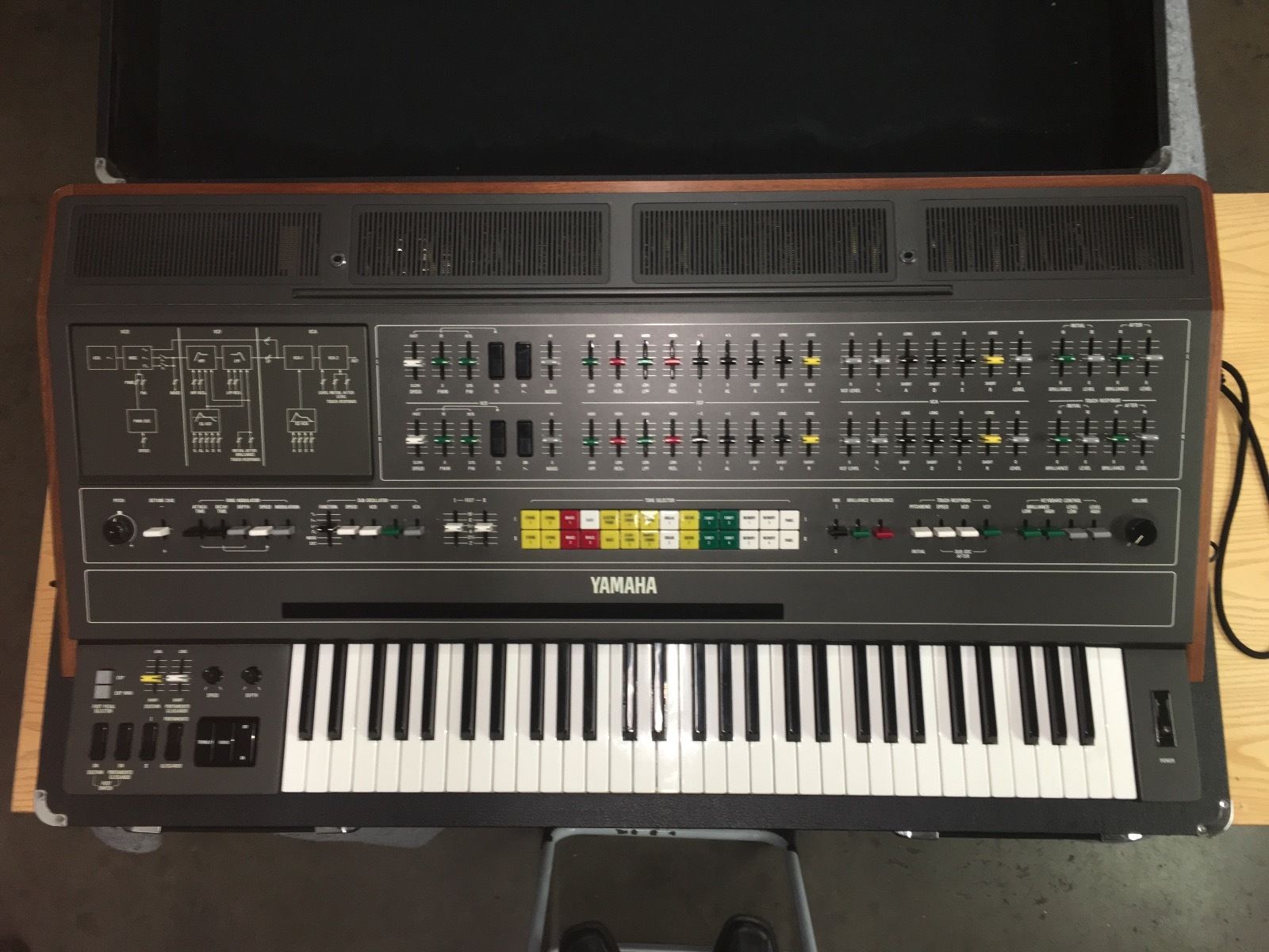 MATRIXSYNTH: Yamaha CS-80 SN 1318