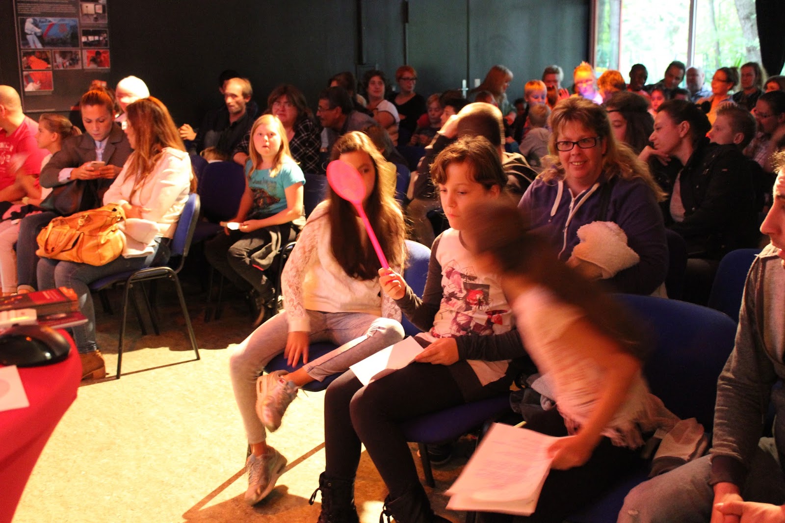 Stromkasten-Styling: Abschlussveranstaltung mit der Peter-Witte-Grundschule