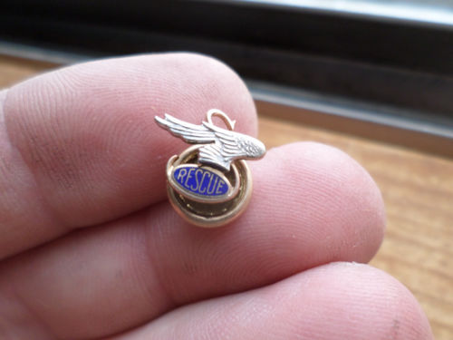 THE USAF RESCUE COLLECTION: Sikorsky Rescue Award Pin