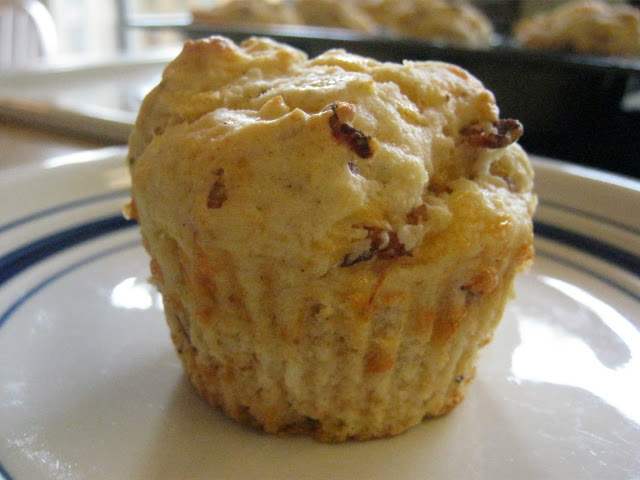 Walker Whims: Bacon and Cheese Breakfast Muffins with a Kick