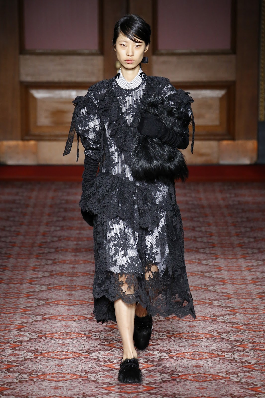 Simone Rocha at London Fashion Week Fall 2018. | Cool Chic Style Fashion