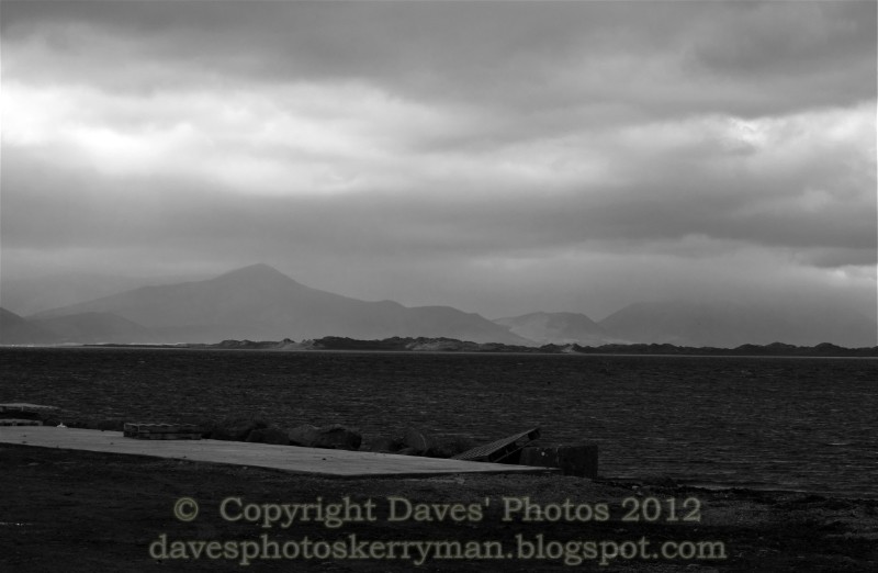 Daves' Photos: A STUDY IN BLACK & WHITE AT LOWER CROMANE