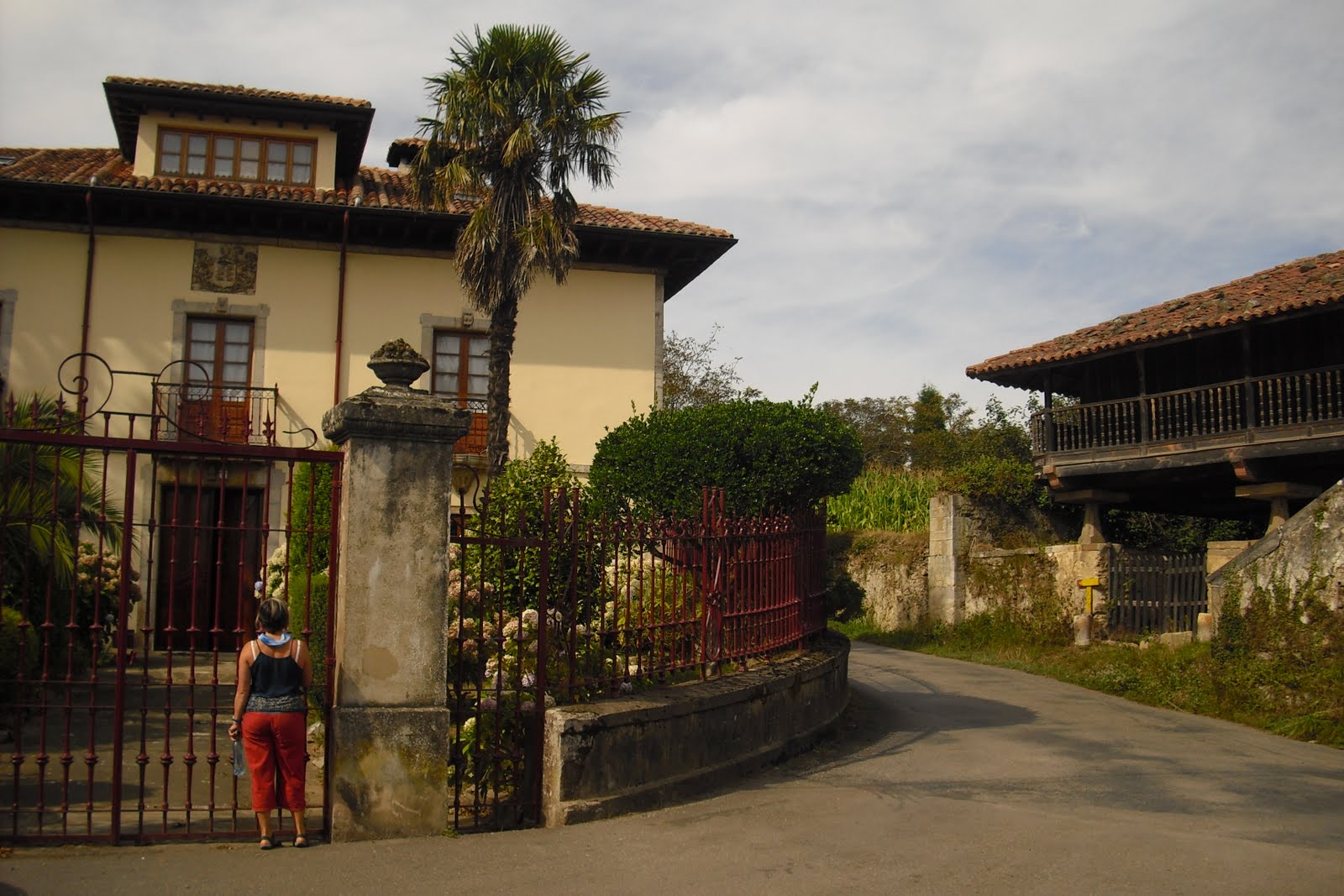 Caleyando Mundiu Alantre: Malleza
