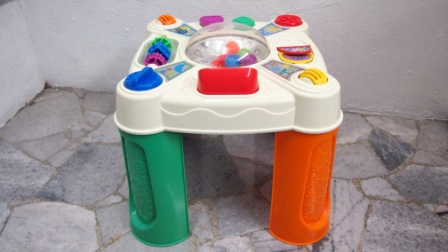 JuaiMurah: Fisher Price Musical Activity Table