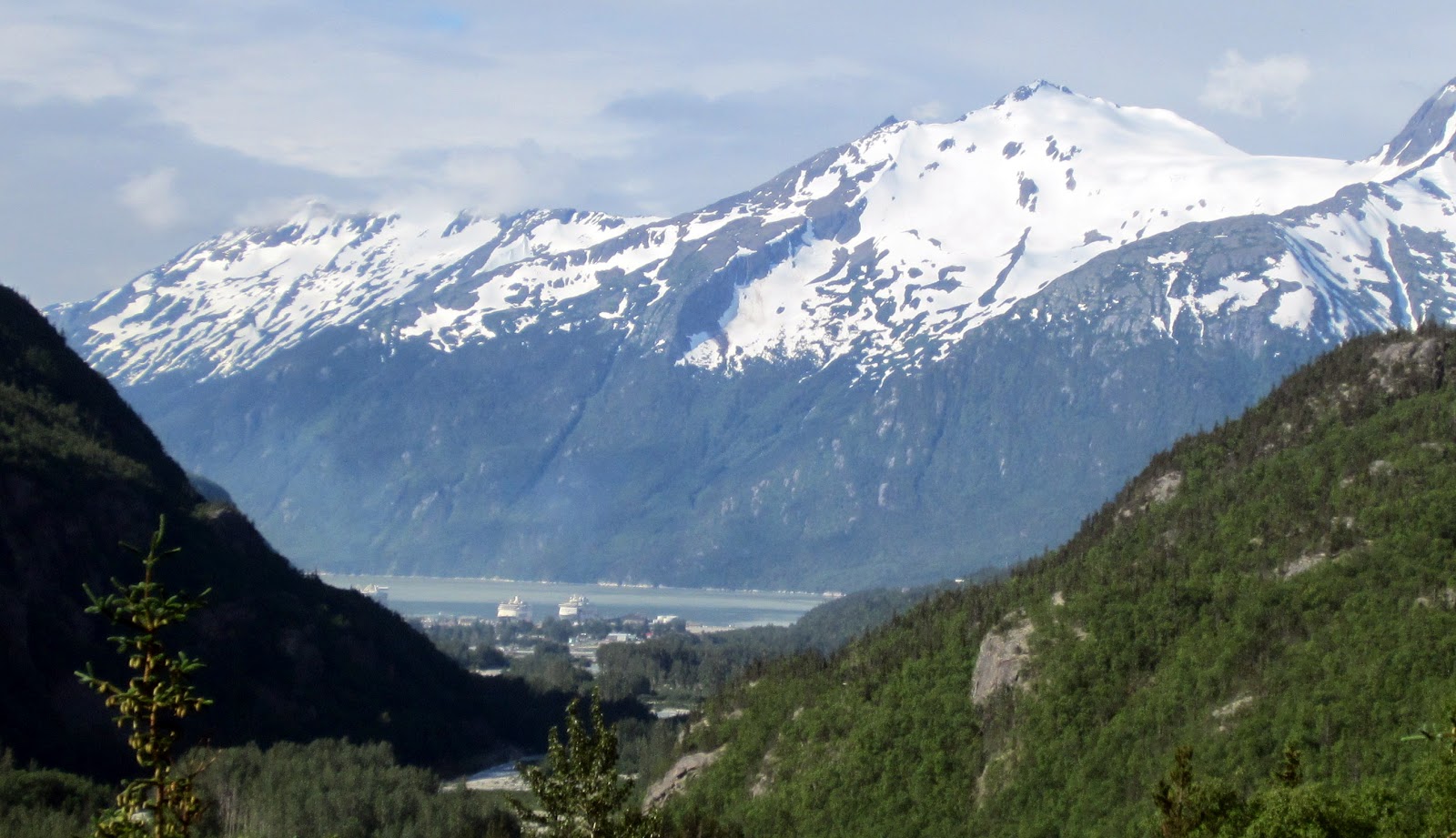 Dina's Travels: Skagway/Skaguay, June 28th--Train to the Summit